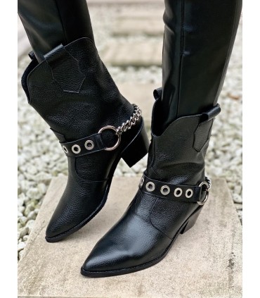 Colectii Haine si Incaltaminte Online - Magazin Diva Charms